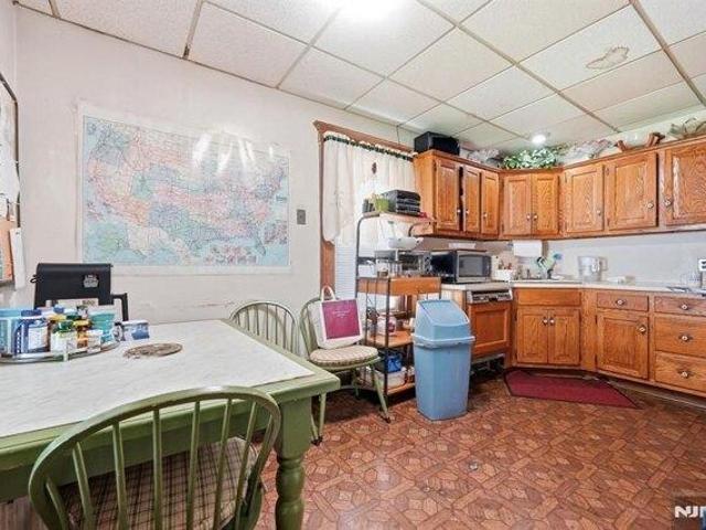 house with 3 bedroom, Rutherford NJ DS104237650