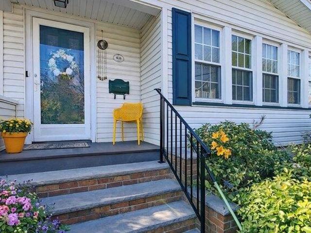 house with 3 bedroom, Rutherford NJ ES103187577