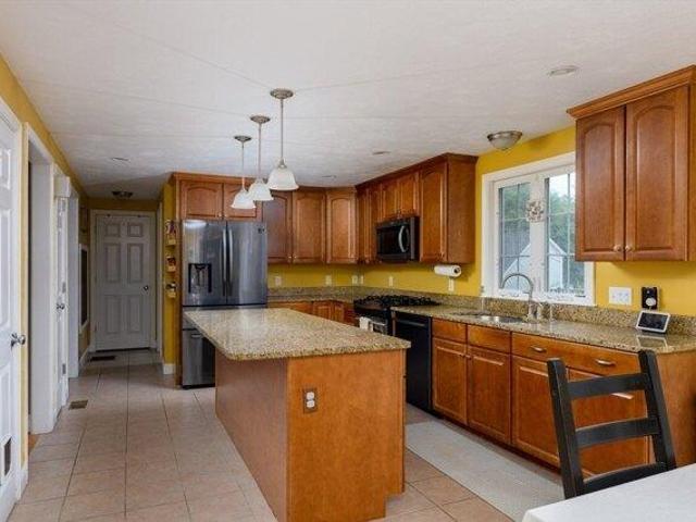 house with 3 bedroom, Rutland MA ES104265789