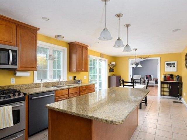 house with 3 bedroom, Rutland MA ES104809947