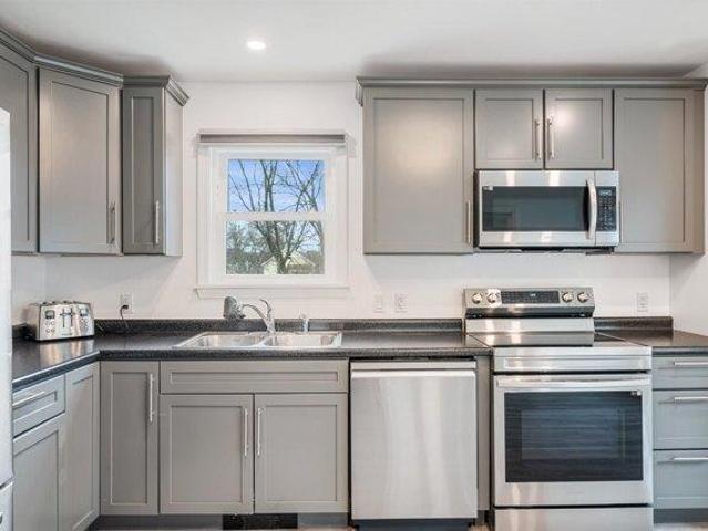 house with 3 bedroom, Rutland VT DS104262883
