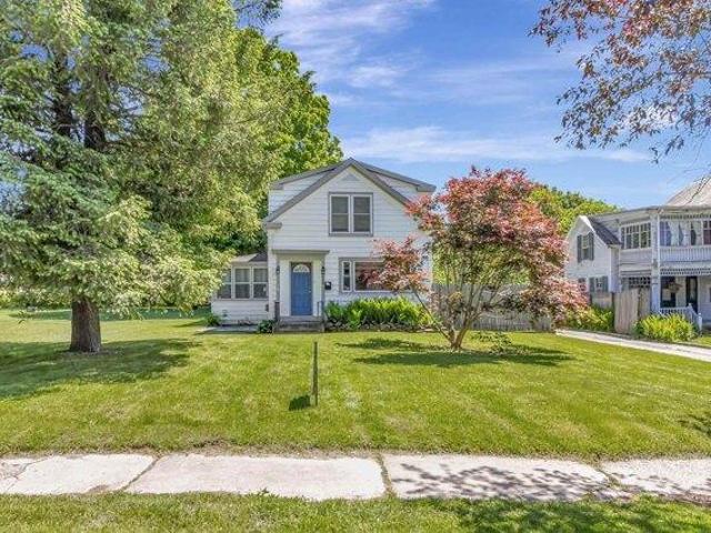 house with 3 bedroom, Rutland VT DS103069590