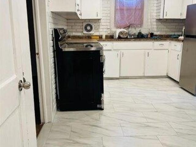 house with 3 bedroom, Rutland VT ES104233773