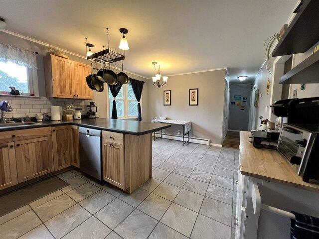 house with 3 bedroom, Rutland VT ES105192407