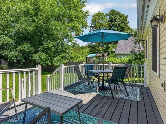 house with 3 bedroom, Rutland VT ES105192685