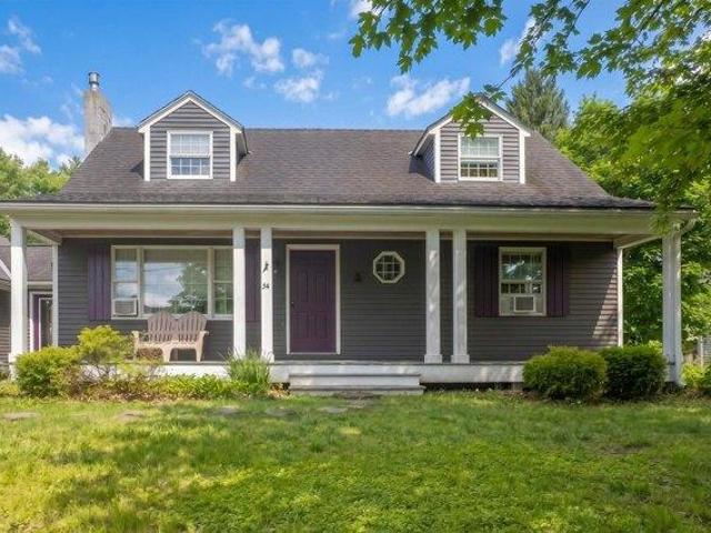 house with 3 bedroom, Rutland VT ES105193021