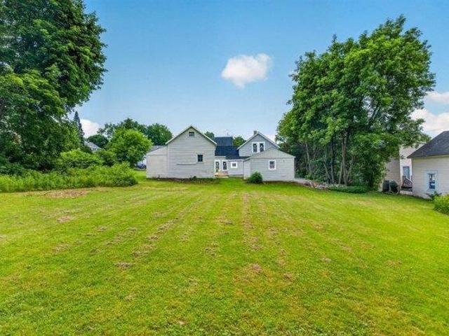 house with 3 bedroom, Rutland VT ES105230685