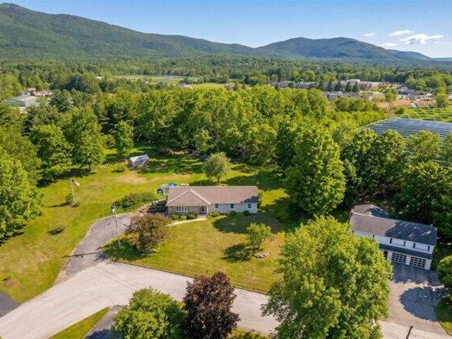 house with 3 bedroom, Rutland VT ES103098275
