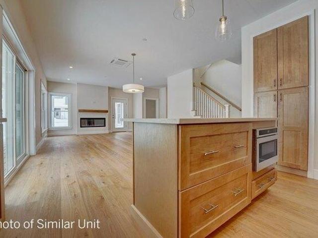 house with 3 bedroom, Rye NH ES104853613