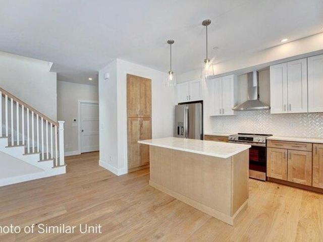 house with 3 bedroom, Rye NH ES105142676