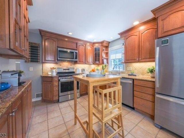 house with 3 bedroom, Scotch Plains NJ DS104477987