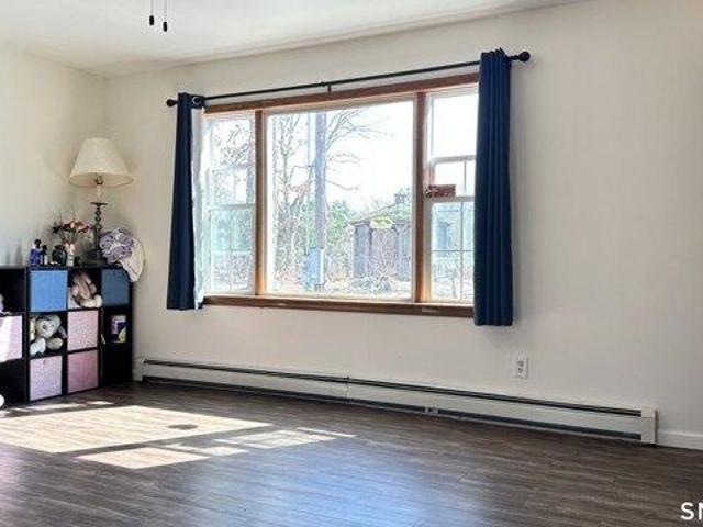 house with 3 bedroom, Scotland CT DLS102218759