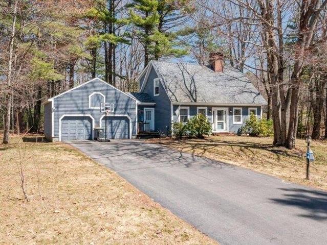 house with 3 bedroom, Scarborough ME DLS101627898