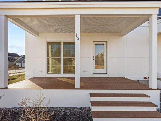 house with 3 bedroom, Scarborough ME DS102529965
