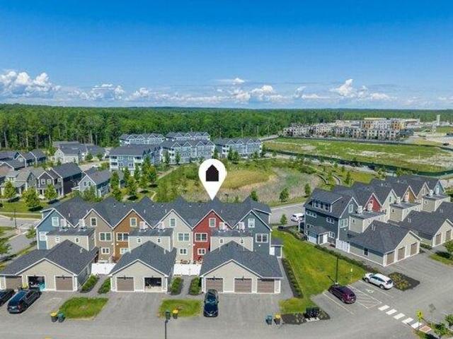 house with 3 bedroom, Scarborough ME ES103432487