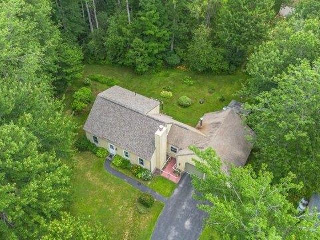 house with 3 bedroom, Scarborough ME ES104758164