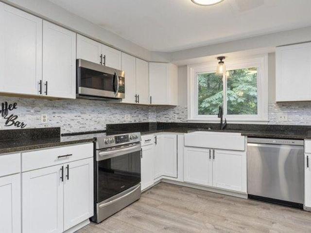 house with 3 bedroom, Scarborough ME ES104833836