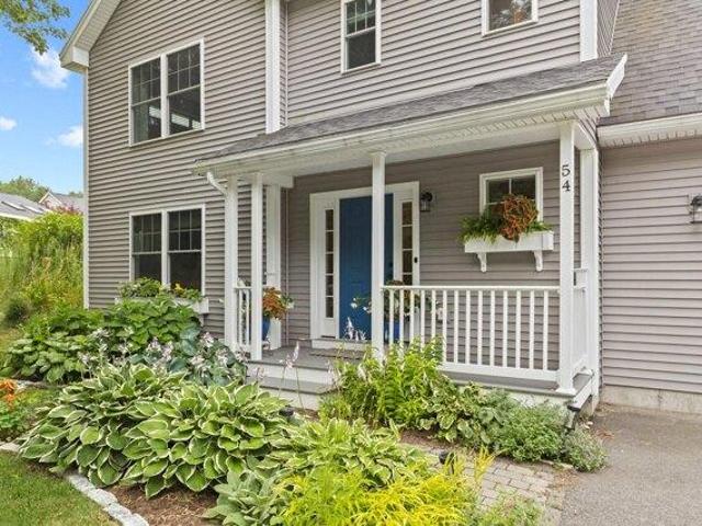 house with 3 bedroom, Scarborough ME ES105232736