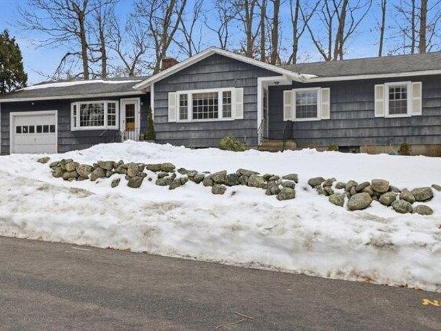 house with 3 bedroom, Scituate MA DS102776115