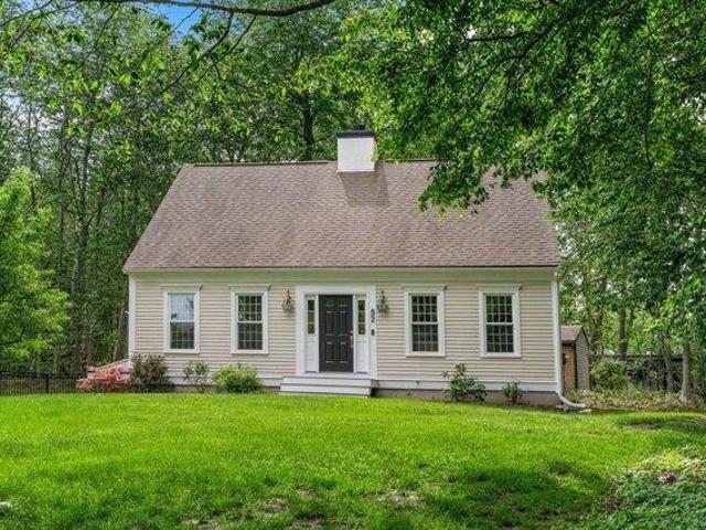 house with 3 bedroom, Scituate MA ES104008099