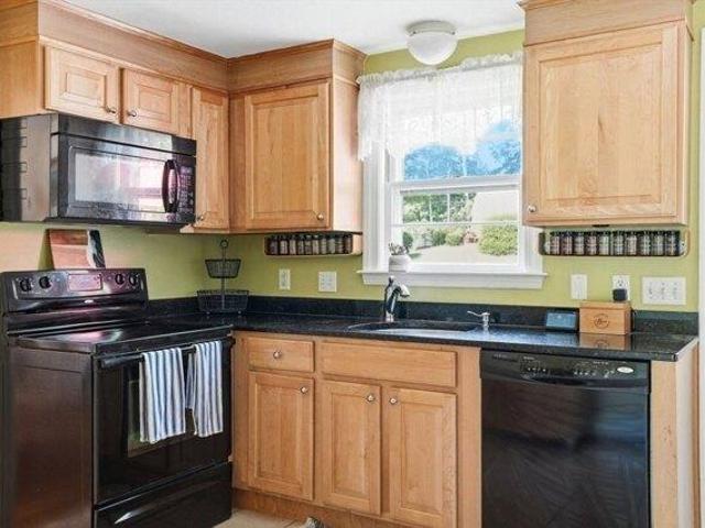 house with 3 bedroom, Scituate MA ES104848157