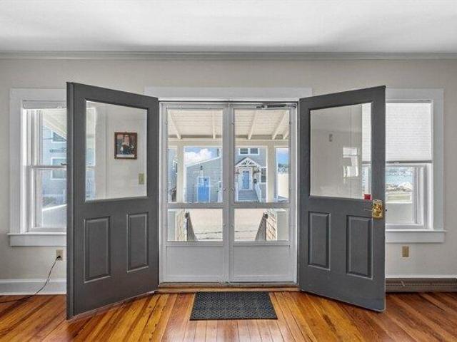 house with 3 bedroom, Scituate MA ES105174181