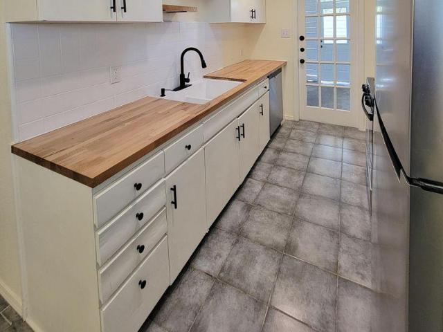 house with 3 bedroom, San Antonio TX DS100973327