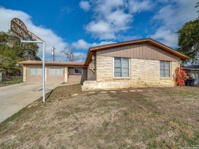 house with 3 bedroom, San Antonio TX DS90899541