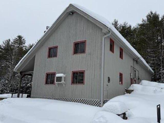 house with 3 bedroom, Sanbornton NH DLS102372889