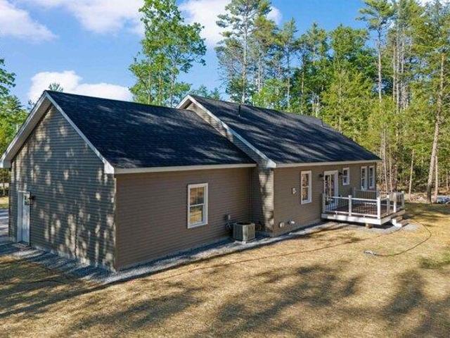 house with 3 bedroom, Sanbornton NH DS103929583