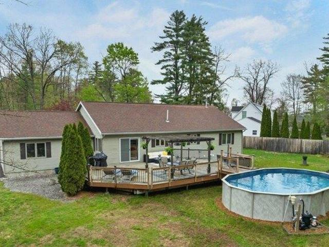 house with 3 bedroom, Sanbornton NH ES103443173