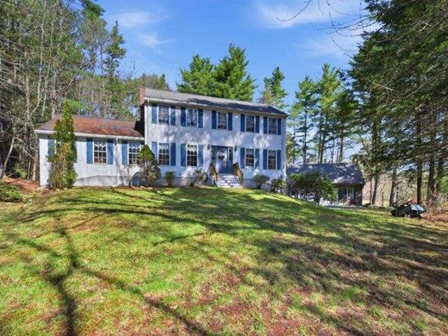 house with 3 bedroom, Sandown NH DLS103016519
