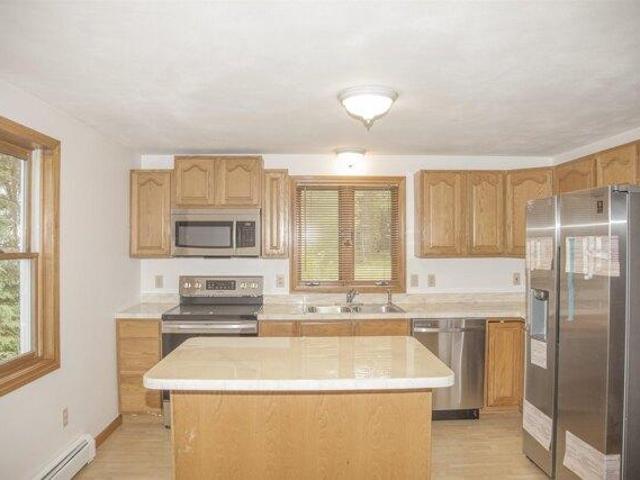 house with 3 bedroom, Sandown NH ES104265732