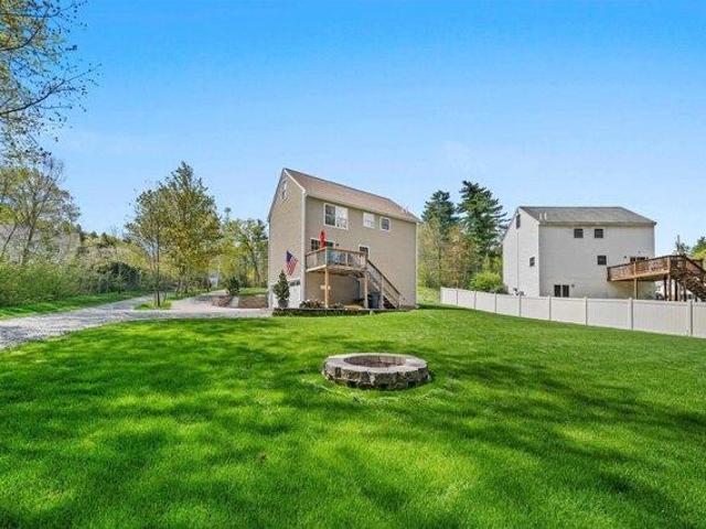 house with 3 bedroom, Sandown NH ES103969008
