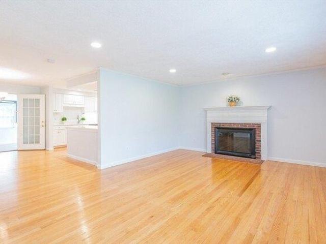 house with 3 bedroom, Sandwich MA DLS102411293