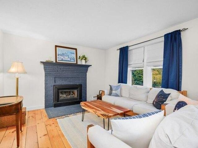 house with 3 bedroom, Sandwich MA DLS102446388