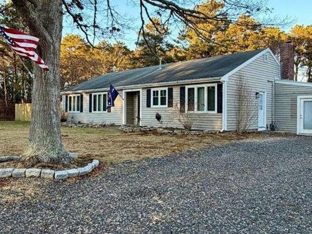 house with 3 bedroom, Sandwich MA DLS102281789