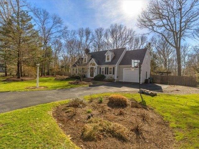 house with 3 bedroom, Sandwich MA DS102312900