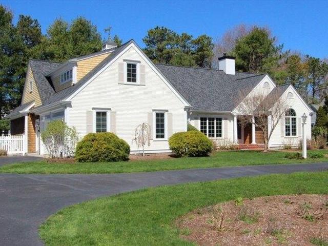 house with 3 bedroom, Sandwich MA DS102776789