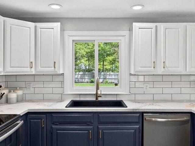 house with 3 bedroom, Sandwich MA ES103440667