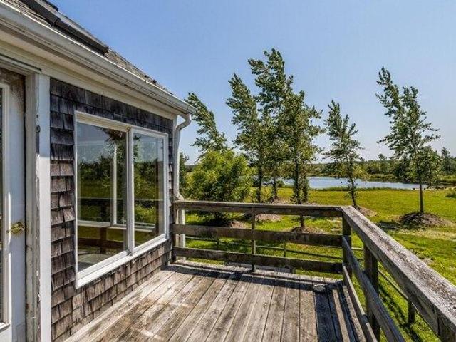 house with 3 bedroom, Sandwich MA ES103498459