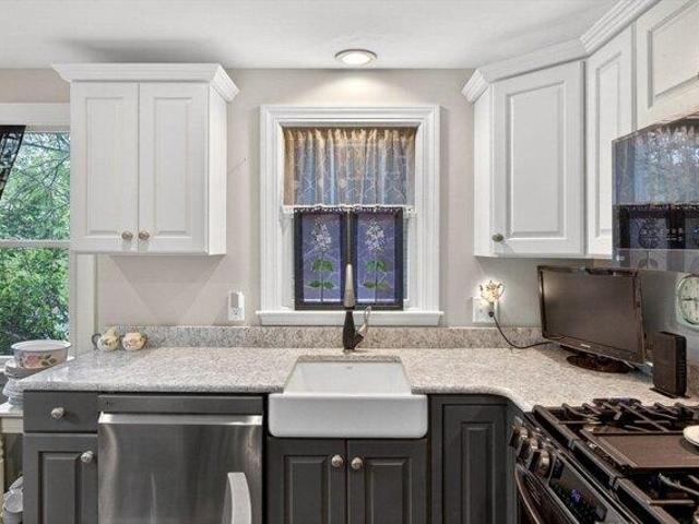 house with 3 bedroom, Sandwich MA ES103850302