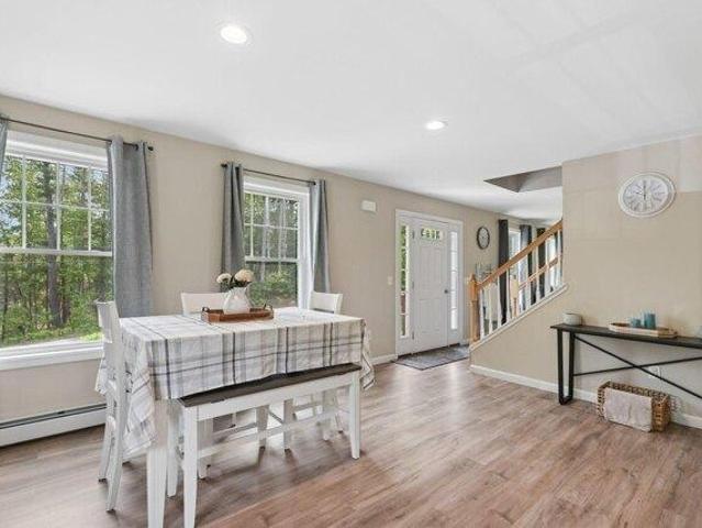 house with 3 bedroom, Sanford ME DS104010033