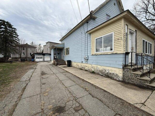 house with 3 bedroom, Sanford ME DS103848560