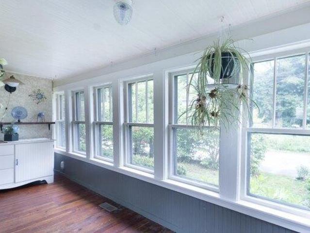 house with 3 bedroom, Sanford ME ES104112499