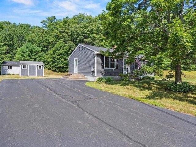 house with 3 bedroom, Sanford ME ES104539201
