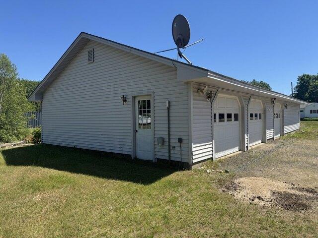 house with 3 bedroom, Sanford ME ES104541109