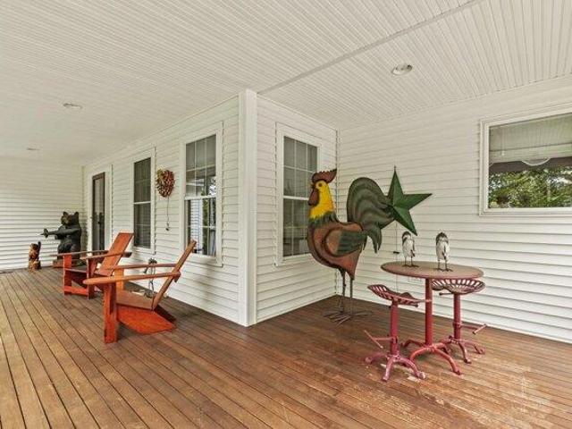 house with 3 bedroom, Sanford ME ES104651877