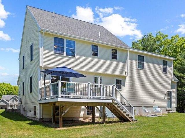 house with 3 bedroom, Sanford ME ES104850380