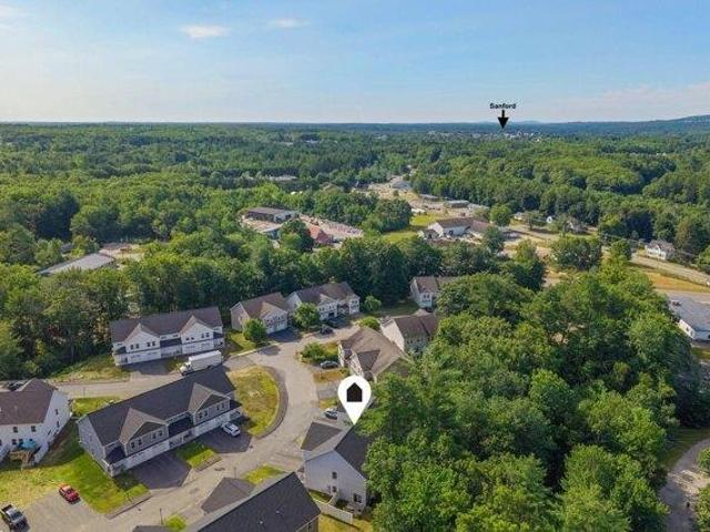 house with 3 bedroom, Sanford ME ES104904118